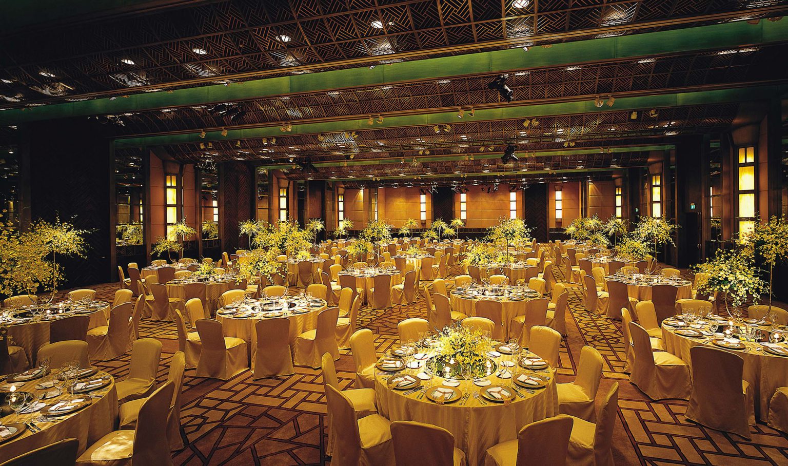 Grand Hyatt Shanghai – Bilkey LLinas Design